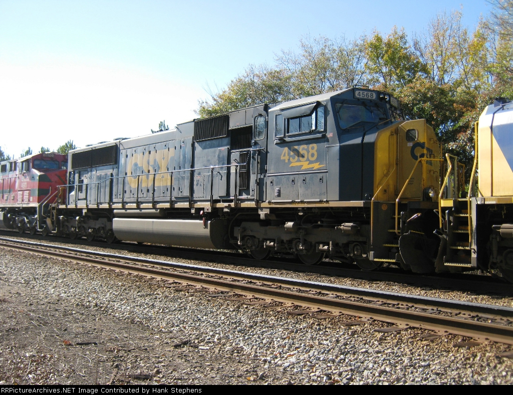 FXE leased CSX power on Q601 headed to Mobile and on to Mexico.
